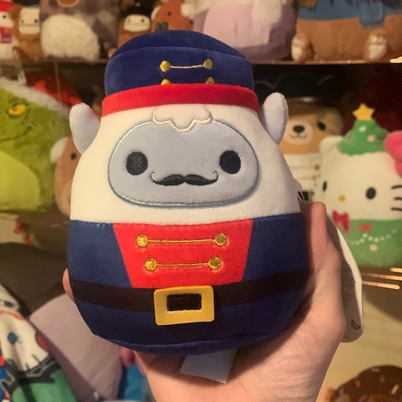 Squishmallows | Toys | Yuri The Yeti Nutcracker Squishmallow Nwt In ...